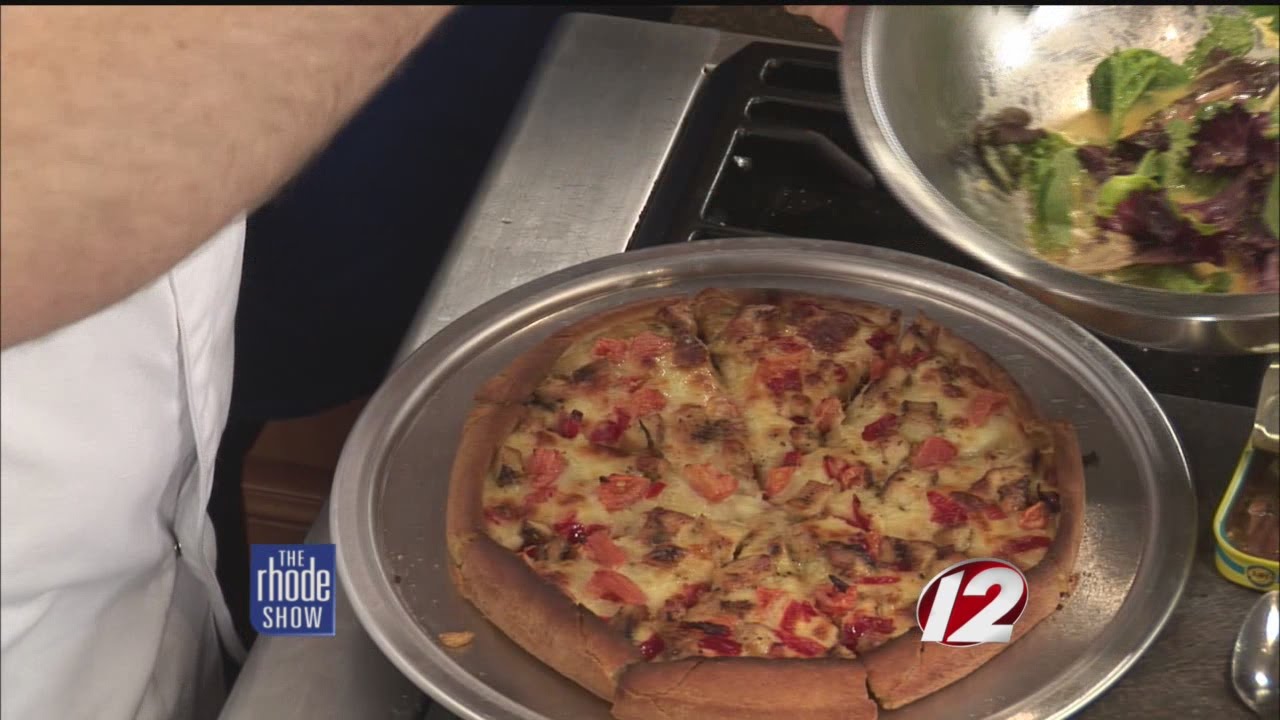 In the Kitchen: Chicken Caesar Piadina - YouTube