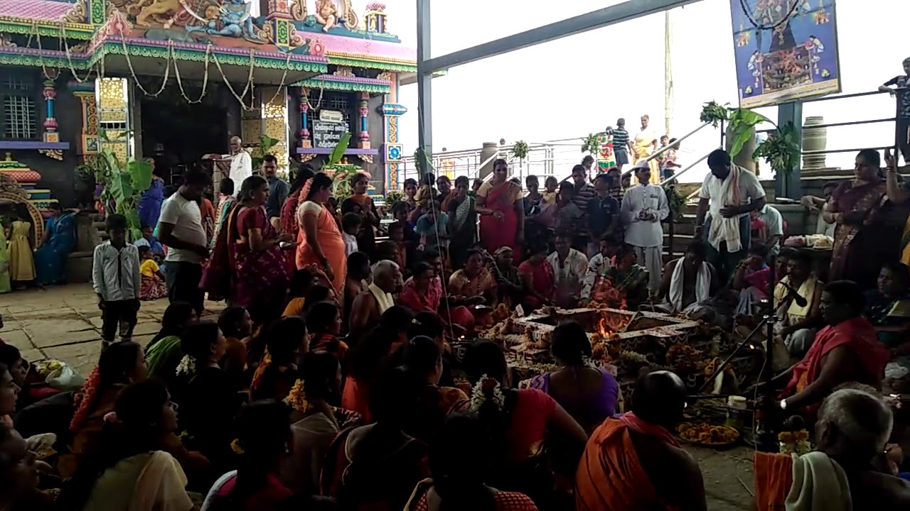 Sri durga homa in hirekerur by archakaru - YouTube