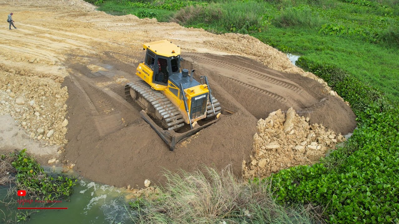 Nice Start Excellent Techniques Road Foundation Bulldozer Moving Sand ...