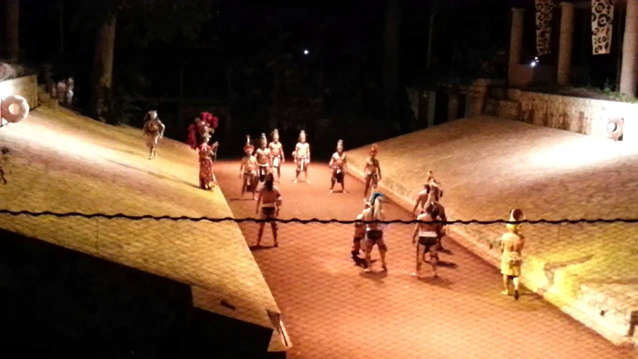Show de futbol Maya - YouTube