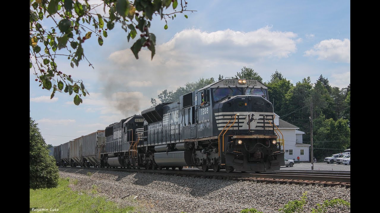 [HD] A Quick Stop To The Action Packed Pittsburgh Line - YouTube