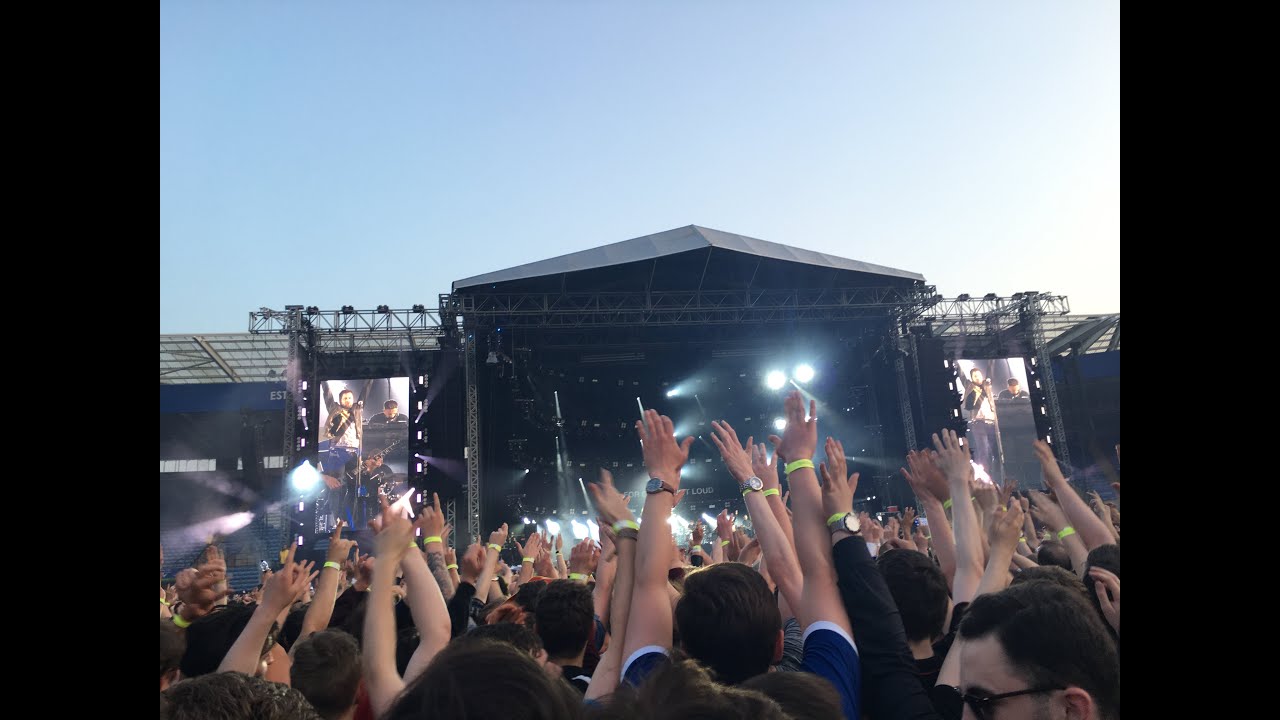 Kasabian - Fire (Live At King Power Stadium) - YouTube