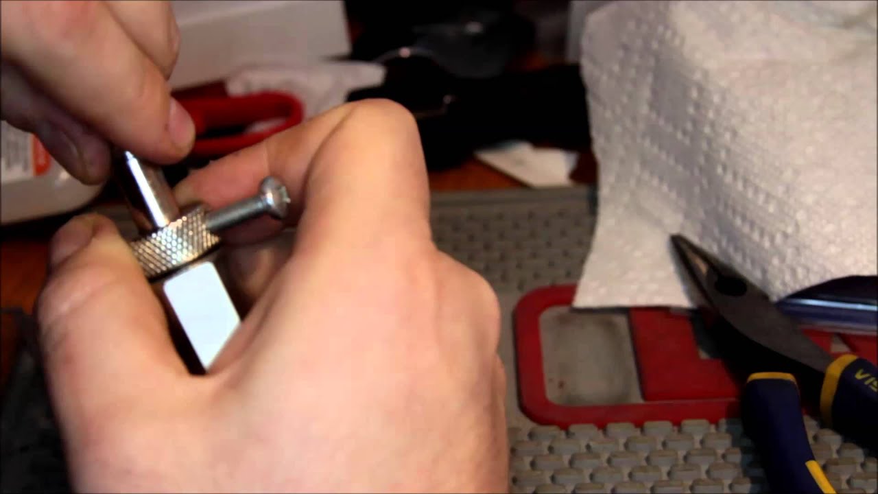 (182) Tigon "TOP SECURITY" Disc Detainer Padlock SDP - YouTube