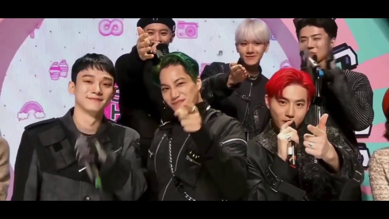 StrayKids being Exo fanboy (스트레이 키즈 & 엑소) pt. 1 - YouTube