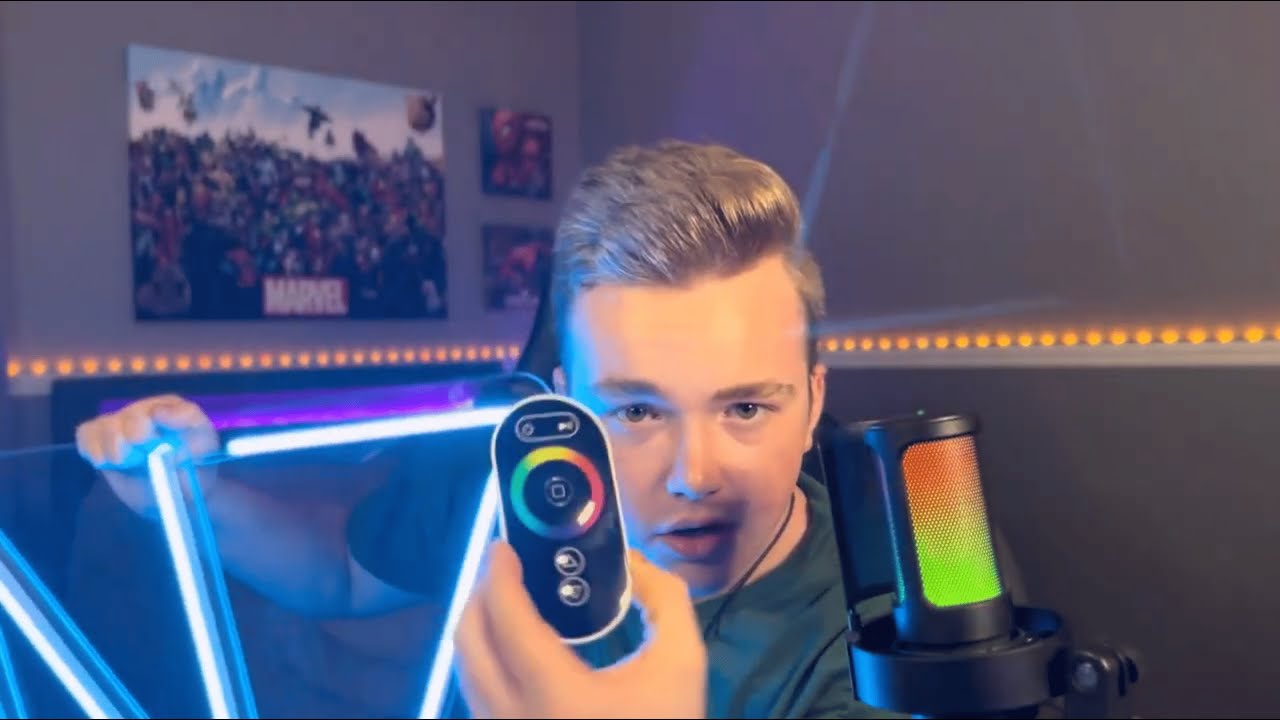 WATCH @NoahwithaZ unboxing their RGB Color Changing Custom Neon® sign # ...