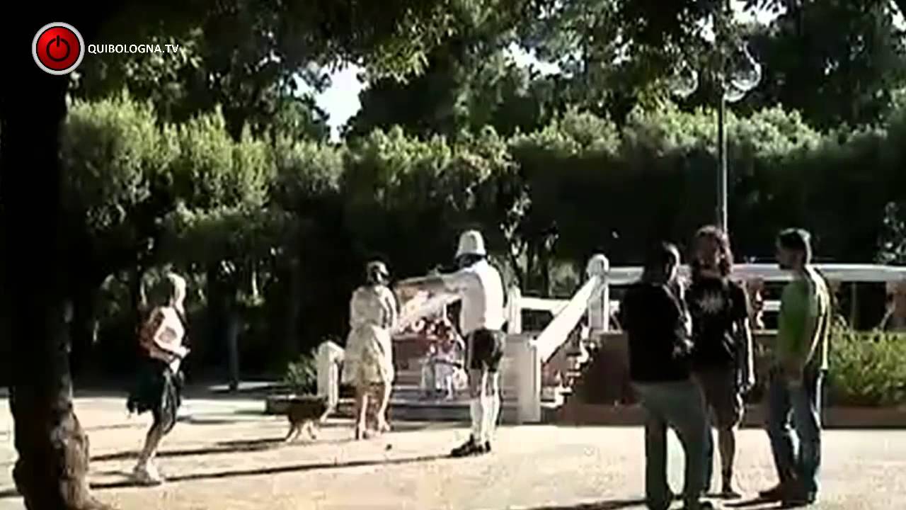 Merda di cane - YouTube