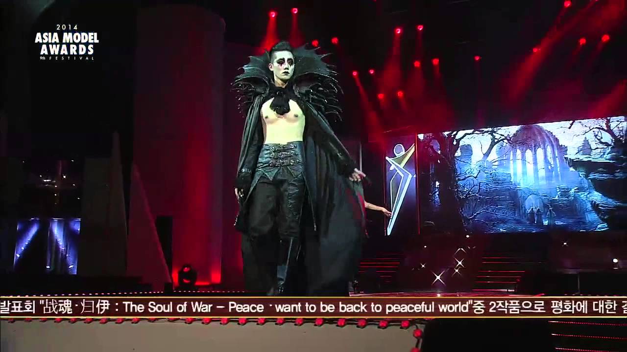 [2014AMFA] Maogeping makeup show - YouTube
