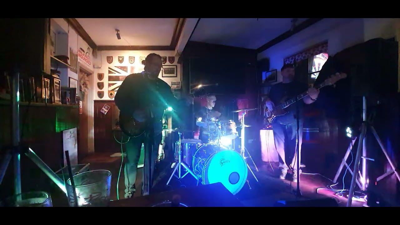 FJB The Swan, Crawley 12.10.2024 - Knocking On Heaven's Door - BUTT ...