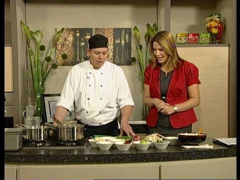 Wagamama Chef cooks Ramen Noodles 1/2 - YouTube