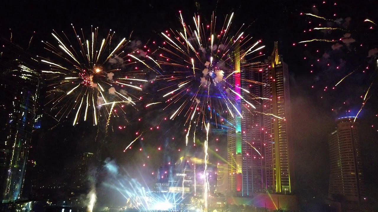 Firework HNY 2019 icon siam Chaophaya River - YouTube