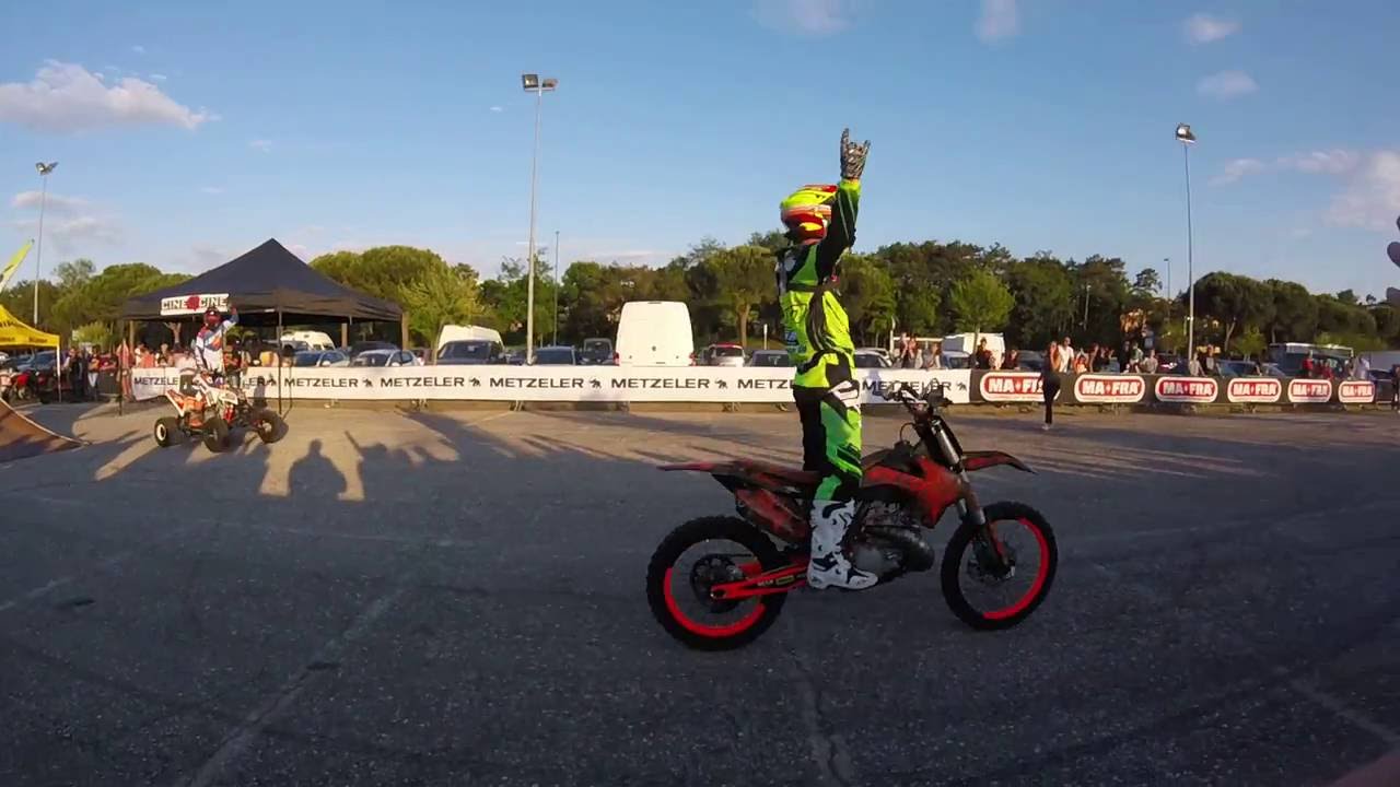 Stunt bike, jumps - bikerfest 2016 GOPR0141 - YouTube