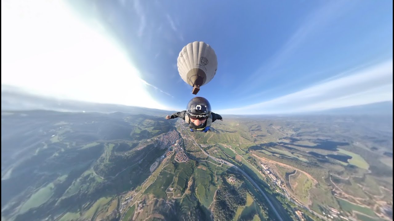 Hot Air Ballon 🎈Jump TrackSuit - YouTube