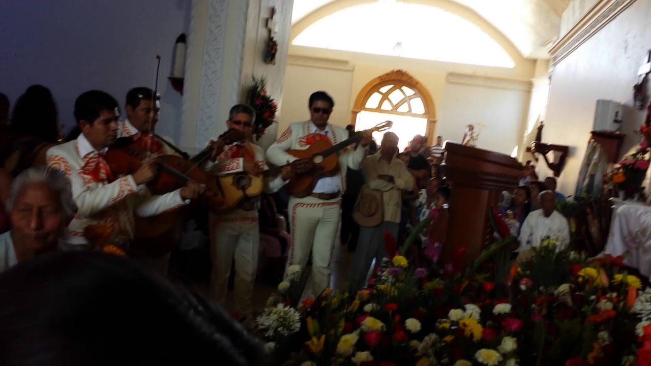 Feria Virgen de la Candelaria 2014 Apaxtla Guerrero - YouTube