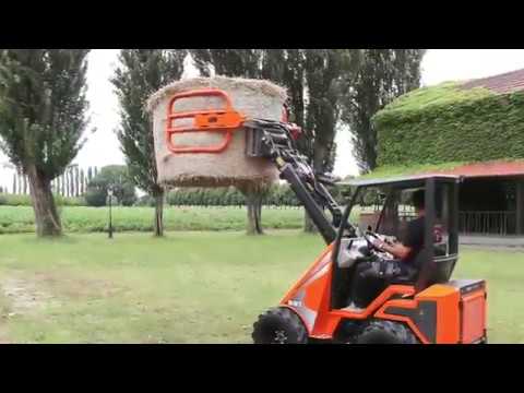 CAST Loader 28T - YouTube