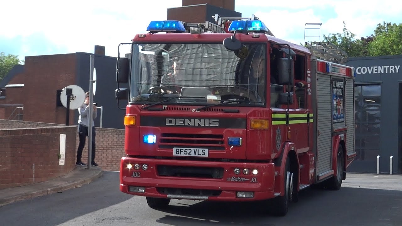 West Midlands Fire Service - Coventry Reserve Pump Rescue Ladder ...