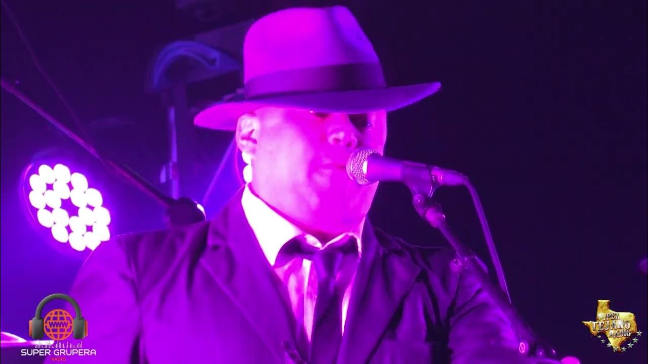 Mayelo Reyes y Sus Compas En Vivo Desde El Majo #tejanomusic #tejano #envivo - YouTube