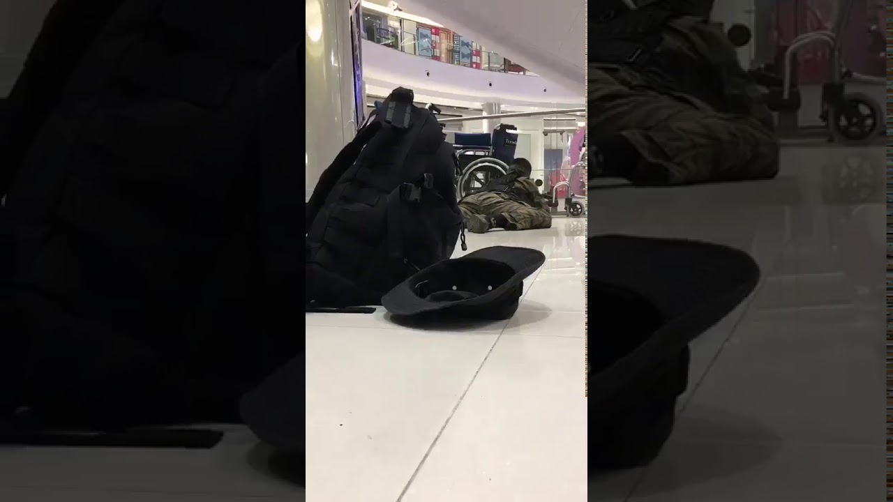 Sarjan Major Jakrapanth Thomma Mengamuk berbalas tembakan - YouTube