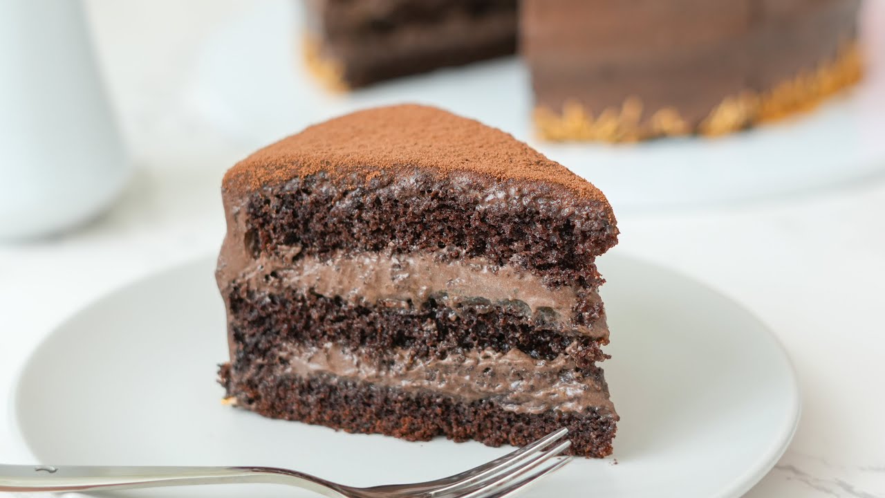 Chocolate Prague Cake with Apricot Filling: A Dessert Masterpiece ...