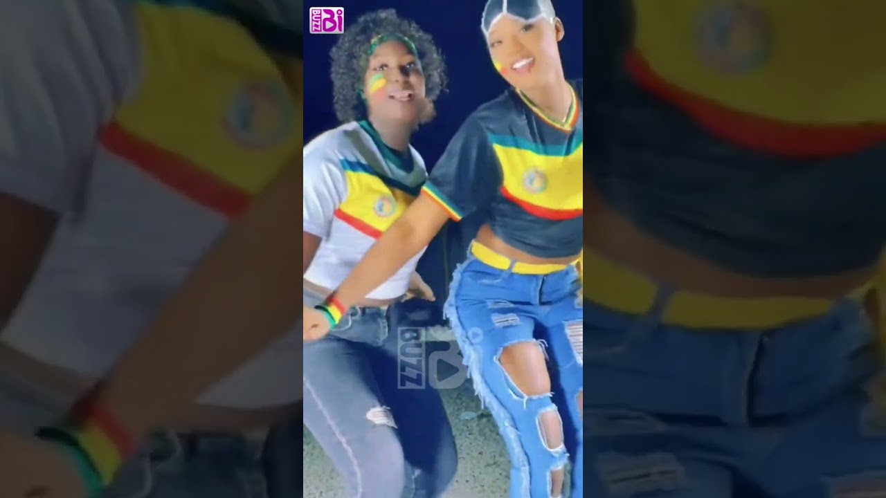 Bigué et Simone Panda (Famille Sénégalaise) Aliou Mbaxal - YouTube