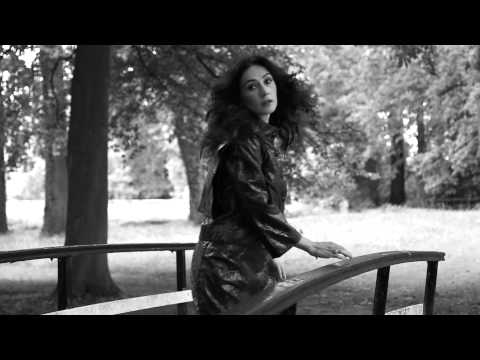 Carice van Houten - JAN magazine.mp4