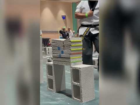 World Championship Power Arm Concrete Breaking Competition #karate #martialarts #taekwondo #usopen