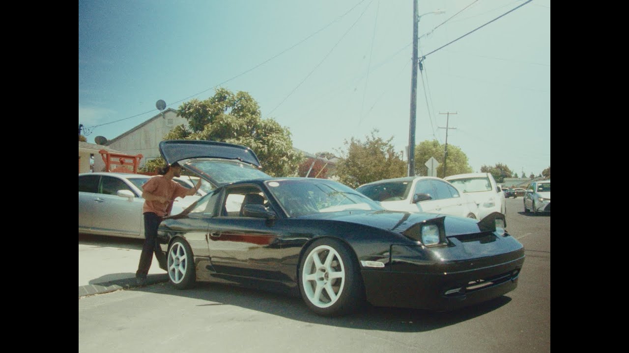 I TOOK A RAZOR BLADE TO MY 240SX (DANGEROUS) - YouTube