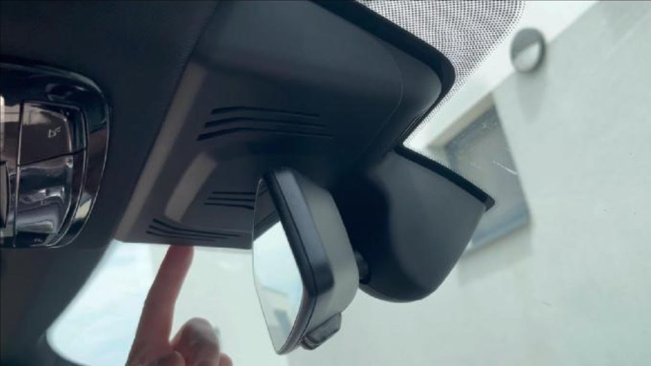 How to install BMW car front camera || 如何安装宝马前车行车记录仪摄像头 - YouTube