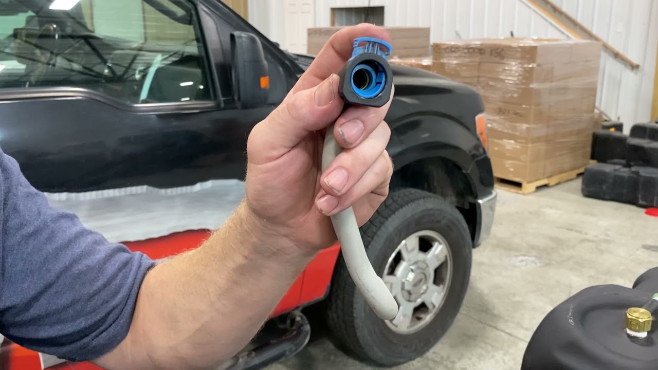 TITAN Fuel Tanks 2011-2016 Ford Fuel Clips Tips and Tricks - YouTube