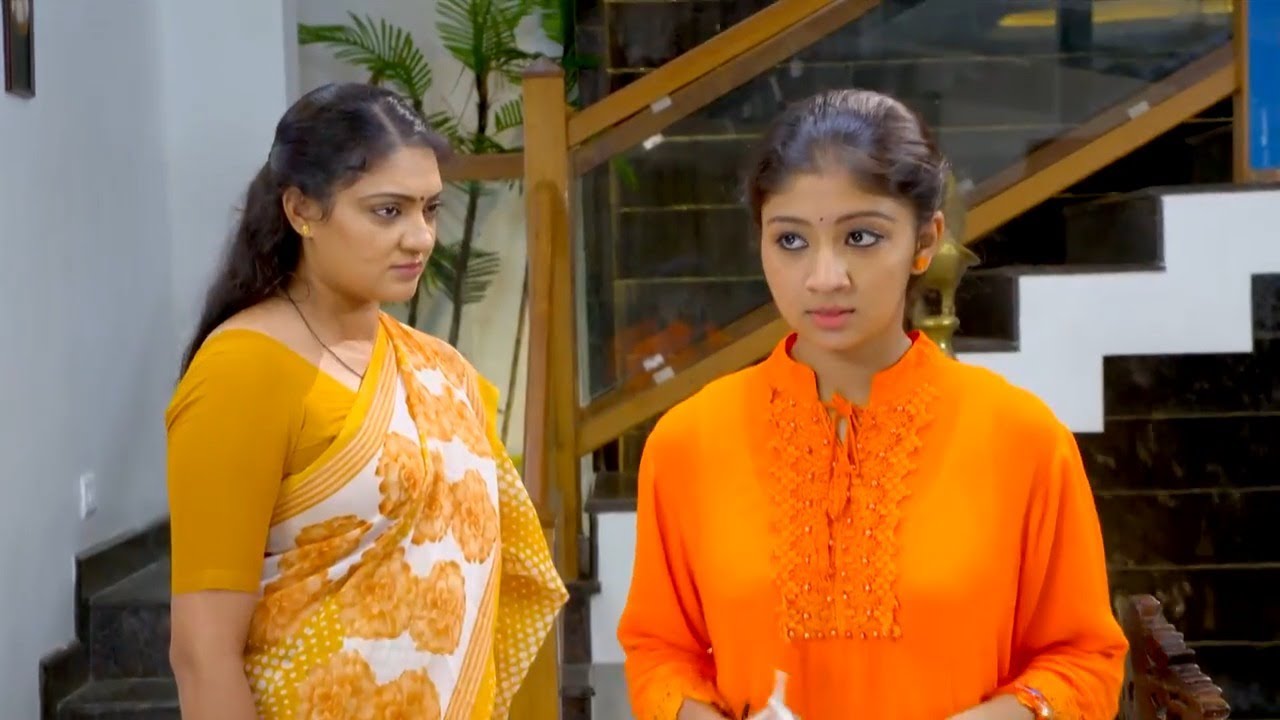 Bhramanam | Anitha's questions that silenced Neetha | Mazhavil Manorama ...