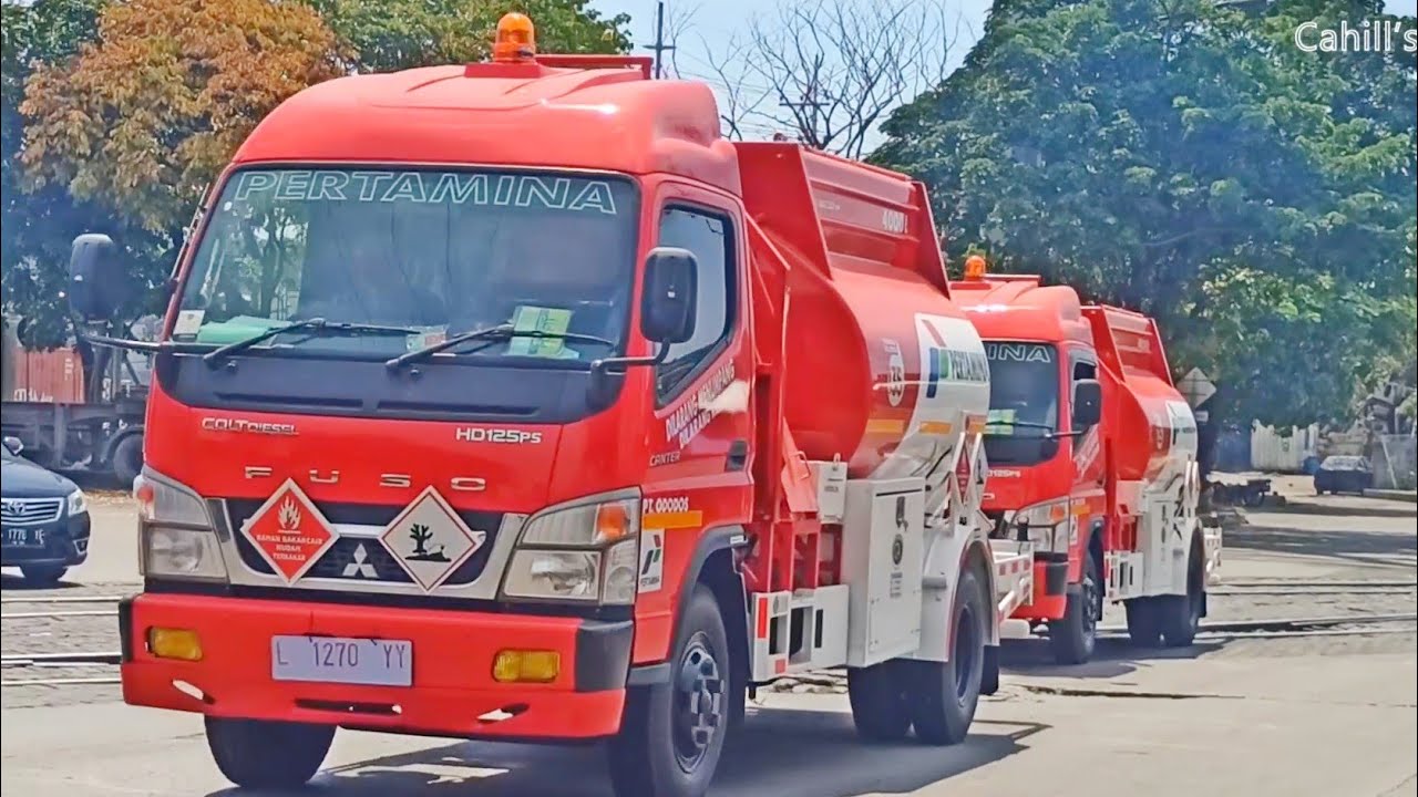 Hunting Truck Pertamina Perak Utara Bulan Ramadhan | Tank Carrier BBM ...