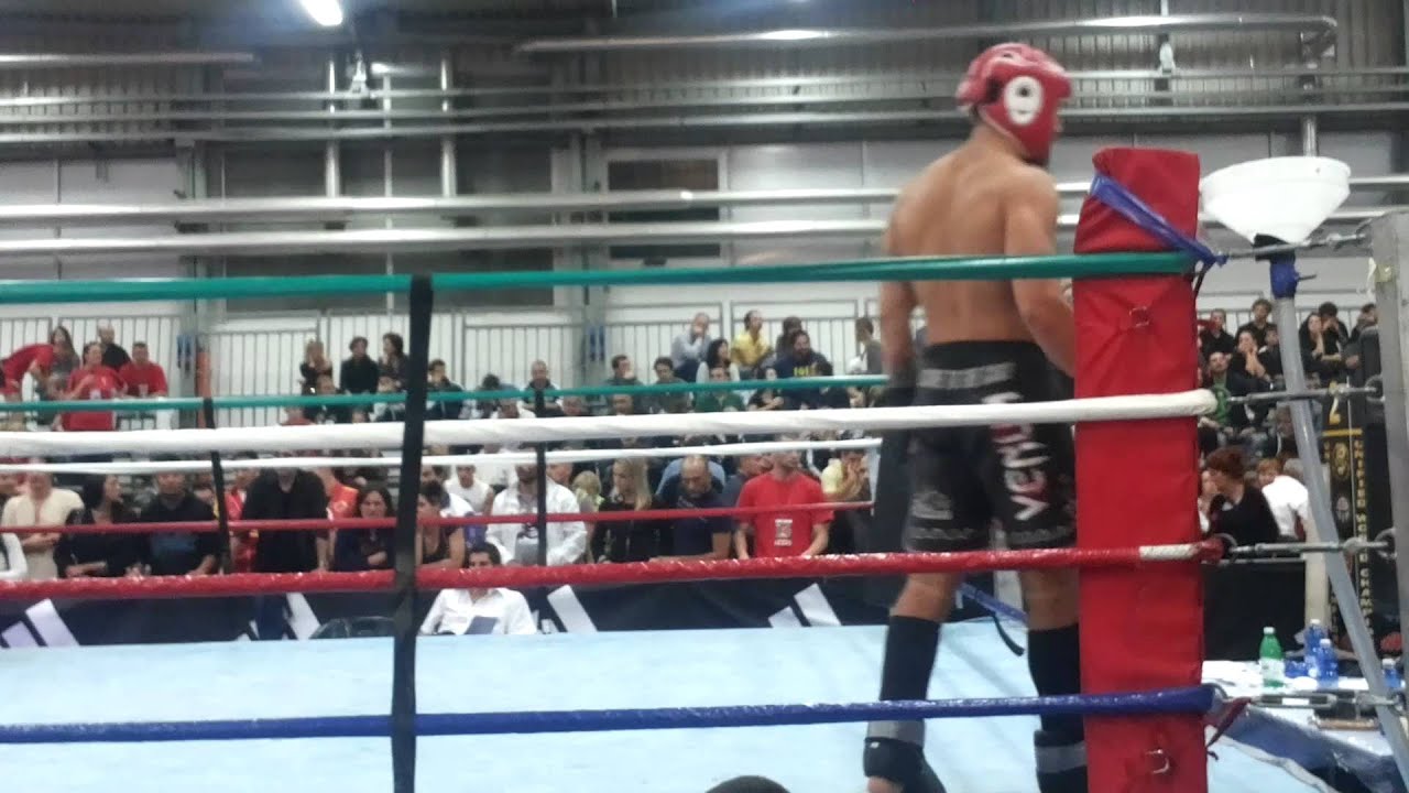 Vulovic Milos vs Musajev Azar - YouTube