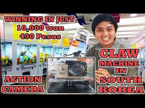 Claw Machine in South Korea Winning a HD Action Camera - YouTube