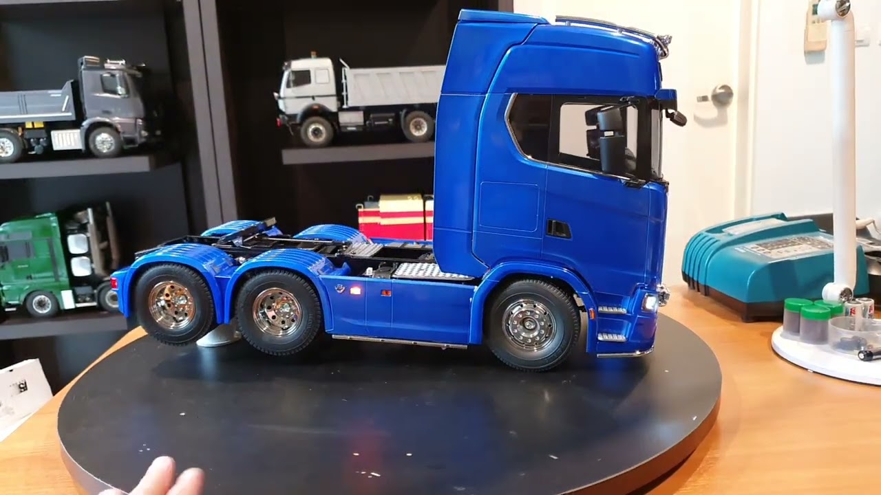 RC Truck2Hand 1/14 Tamiya Scania 770 with FS-I6S and CS RC16 - YouTube