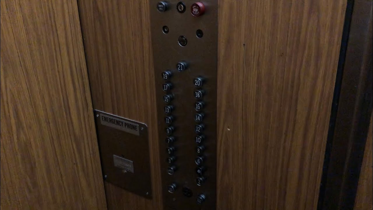 HIGH RISE OTIS BLACK BUTTON ELEVATOR @ 3639 N Pine Grove - Chicago, IL ...