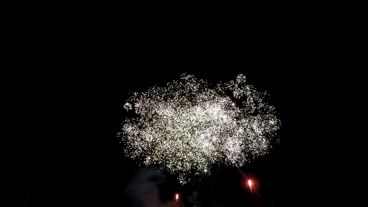 Anne Edwards School Fireworks 2019 - YouTube