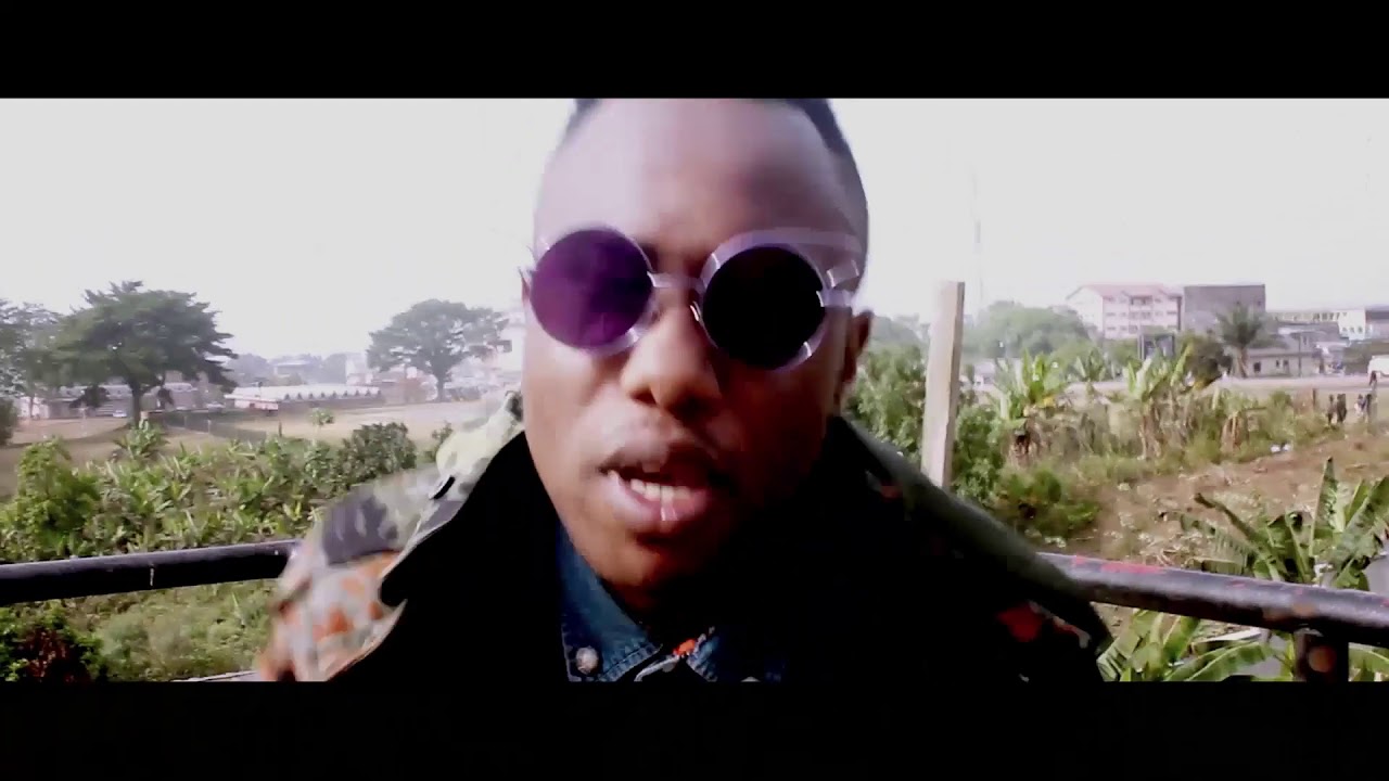 Sans Caleçon GENERAL DESMATADOR clip officiel - YouTube