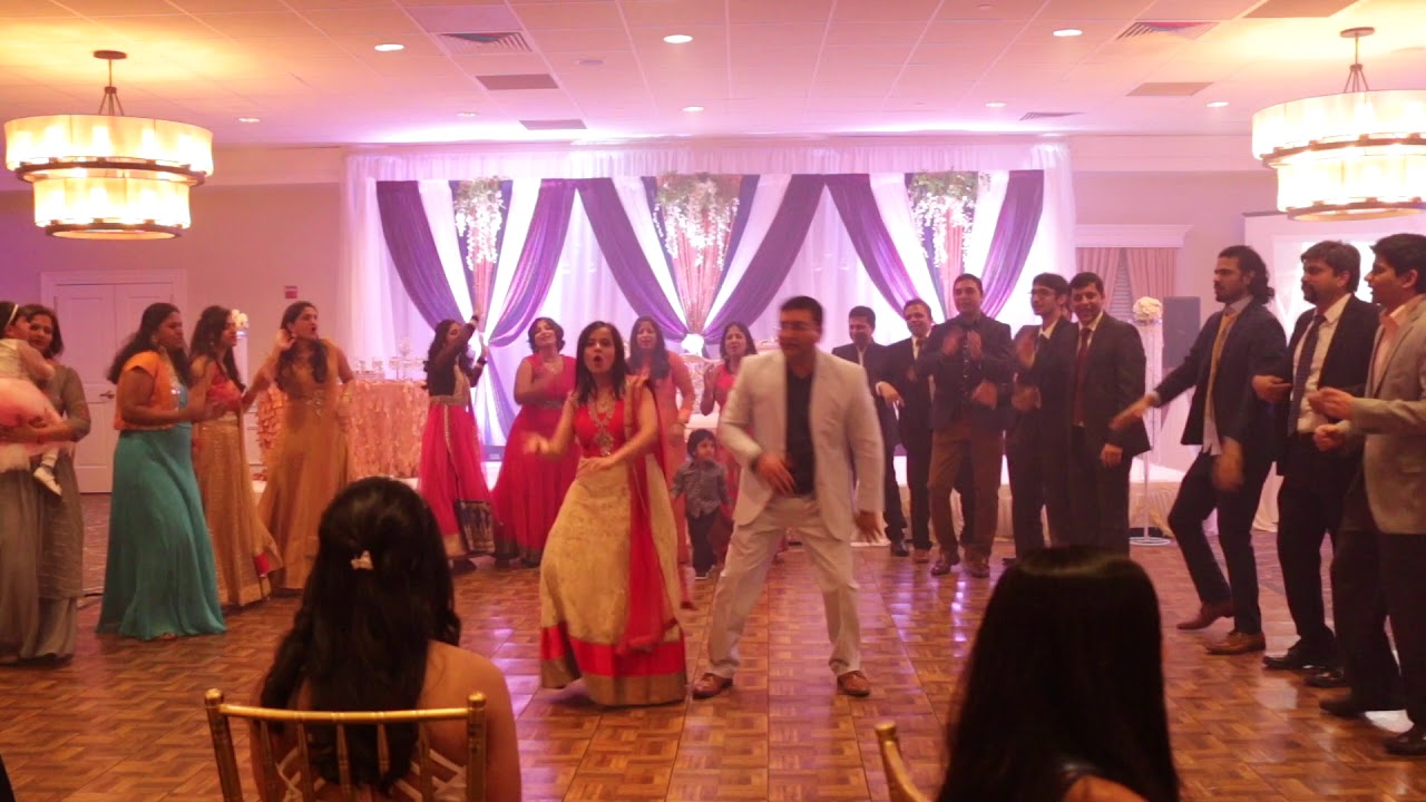 Deewangi Deewangi | Om Shanti Om | Shahrukh Khan | Dance Performance - YouTube