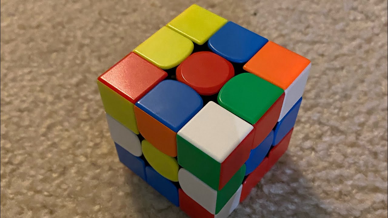 How to solve a rubixs cube (Beginner method) - YouTube