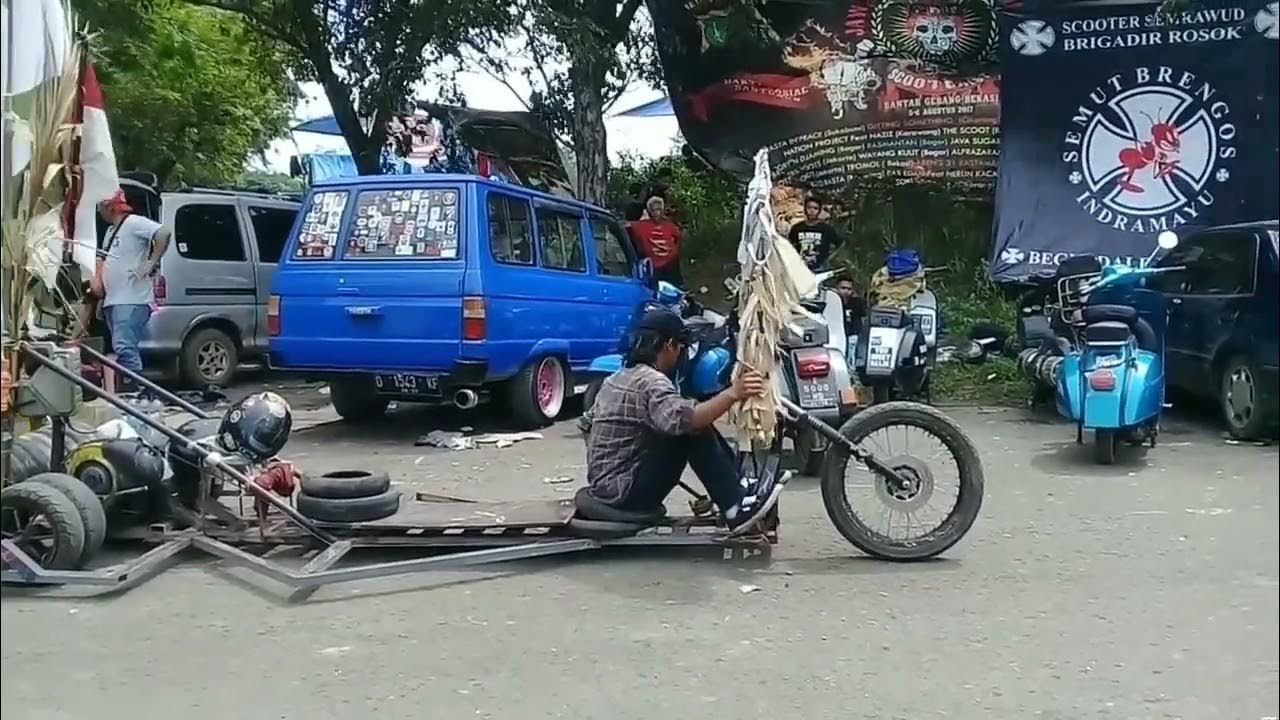 JAVA SCOOTER RENDEVOUS | INDONESIAN SCOOTER CULTURE - YouTube