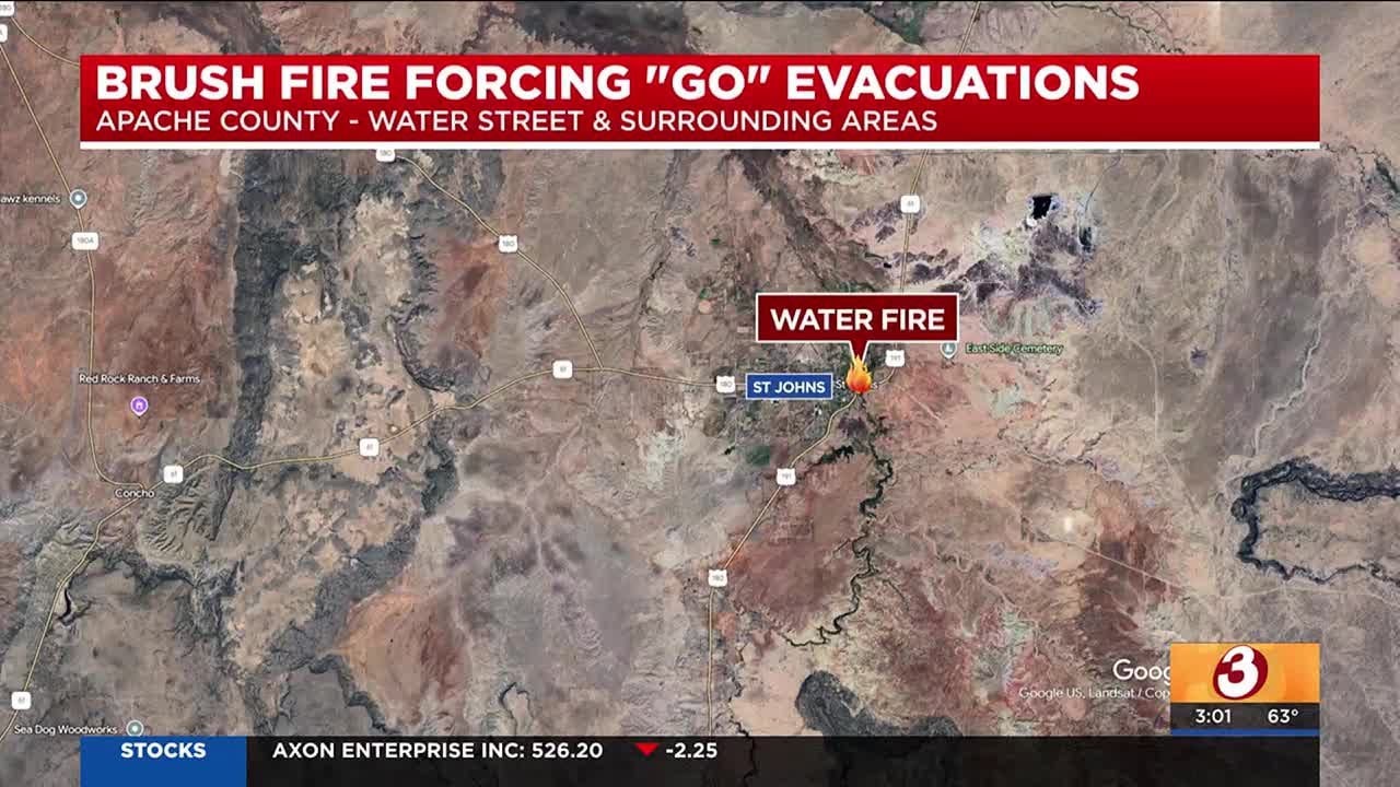 Brush fire forces evacuations in Apache County - YouTube