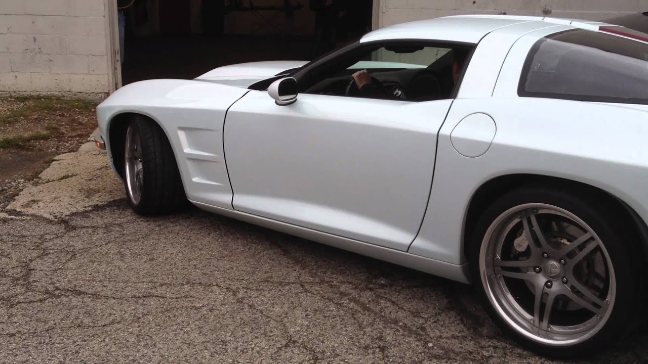 Rossi 66 Corvette with revs and quick view - YouTube