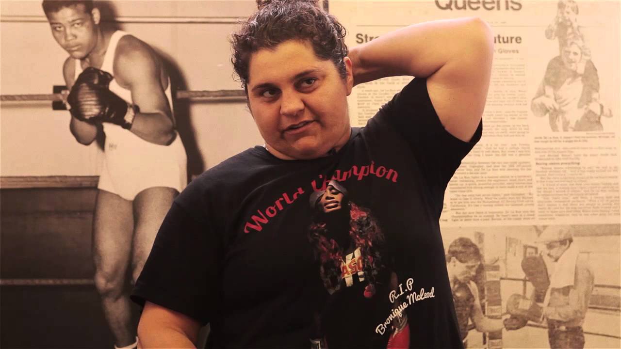 Brooklyn Fights - Sonya "The Scholar" Lamonakis - YouTube