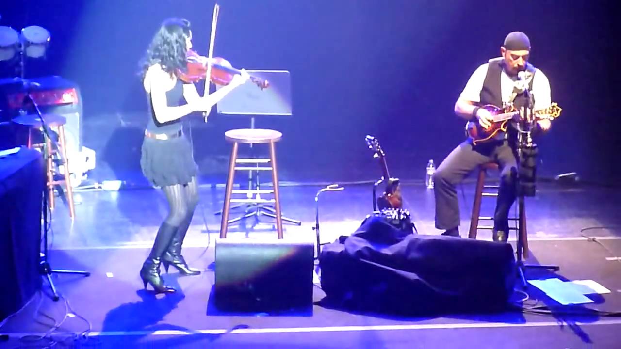 Ian Anderson - Meena Bhasin Solo - Driving Skies - Wiltern 6NOV09 - YouTube