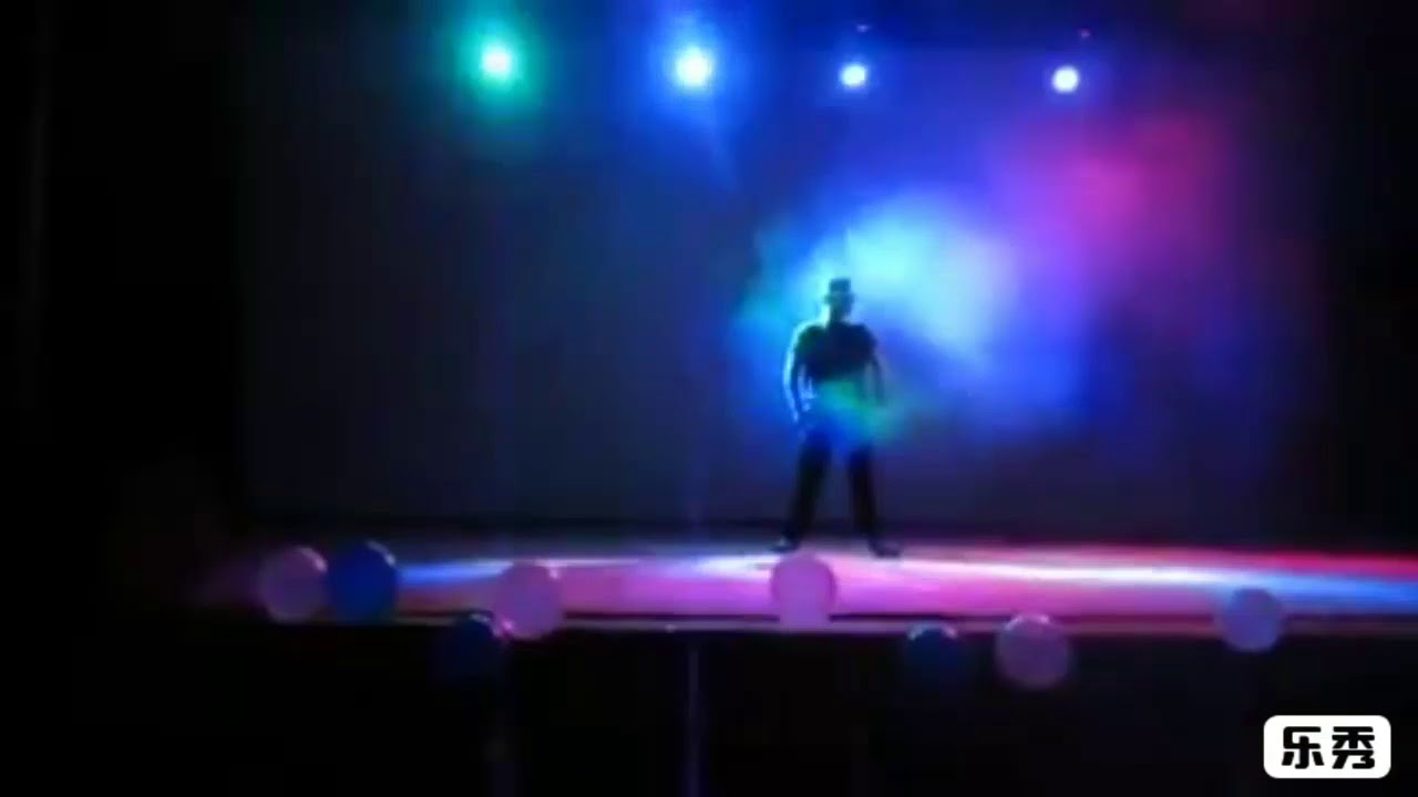 Robot dance #popping dance #Altaf Bhat - YouTube