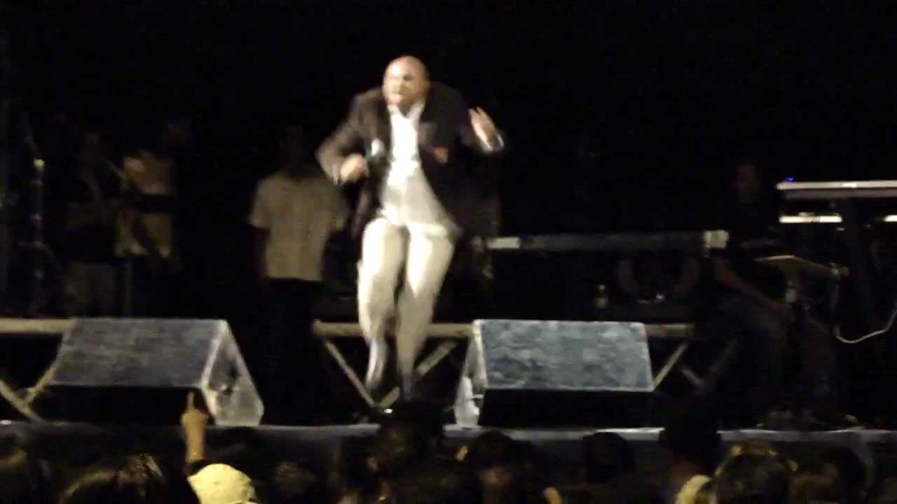 Pastor Michael Jackson em Iturama - YouTube