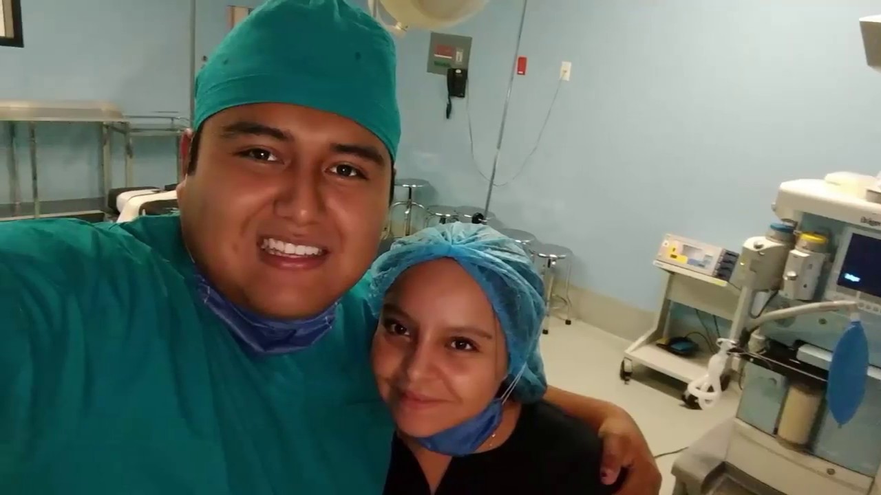 GRADUACIÓN MEDICINA GENERACIÓN 43 CICS UMA - YouTube