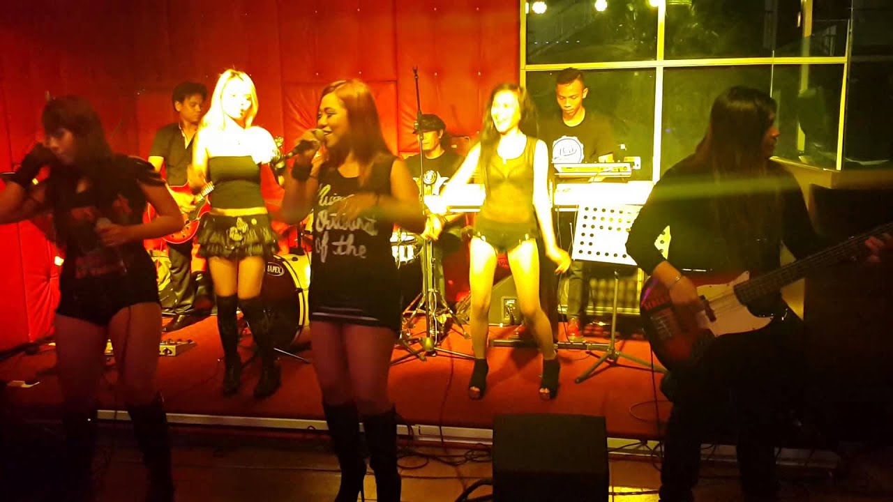 screamer band - YouTube