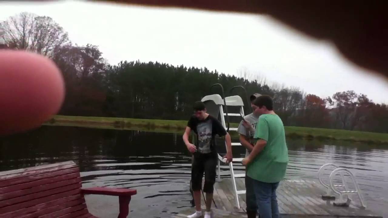 Friend pushed into water - YouTube