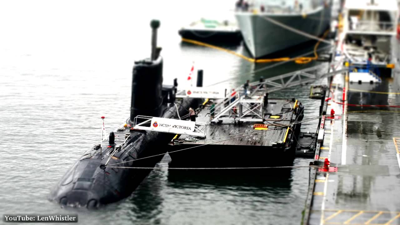 115 - HMCS / NCSM Victoria (SSK 876) submarine at Canada Place - YouTube