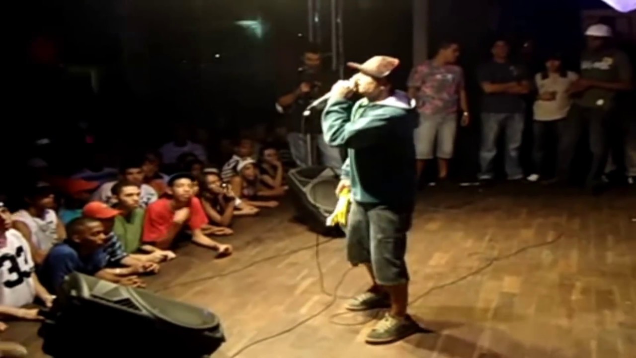 MC FELIPE BOLADAO - TONY COUNTRY AO VIVO - YouTube